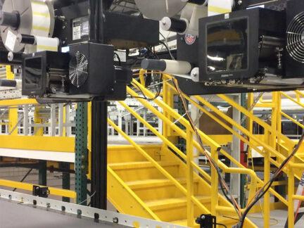 Flat Item & Pallet Labeling Systems - Print and Apply Labeling Machines ...